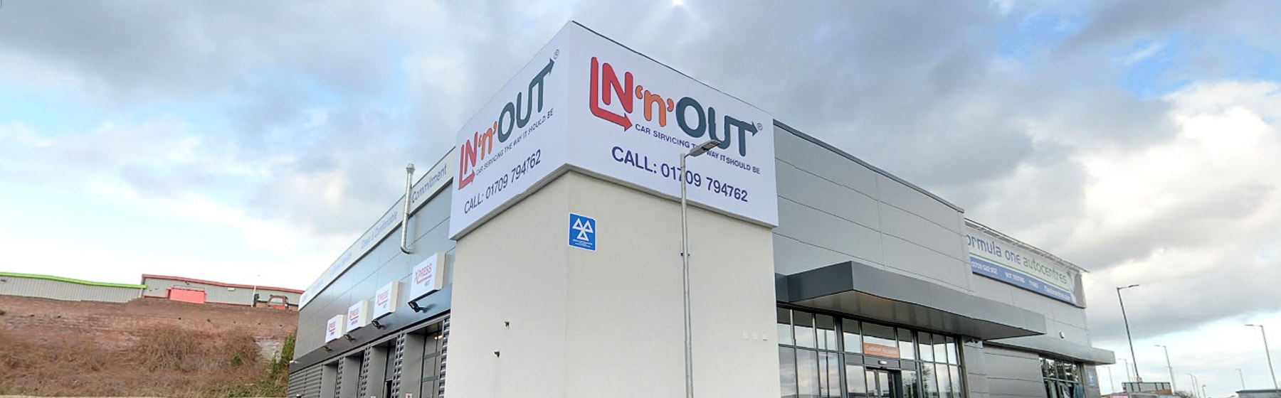 IN’n’OUT Centre – Rotherham - Proici